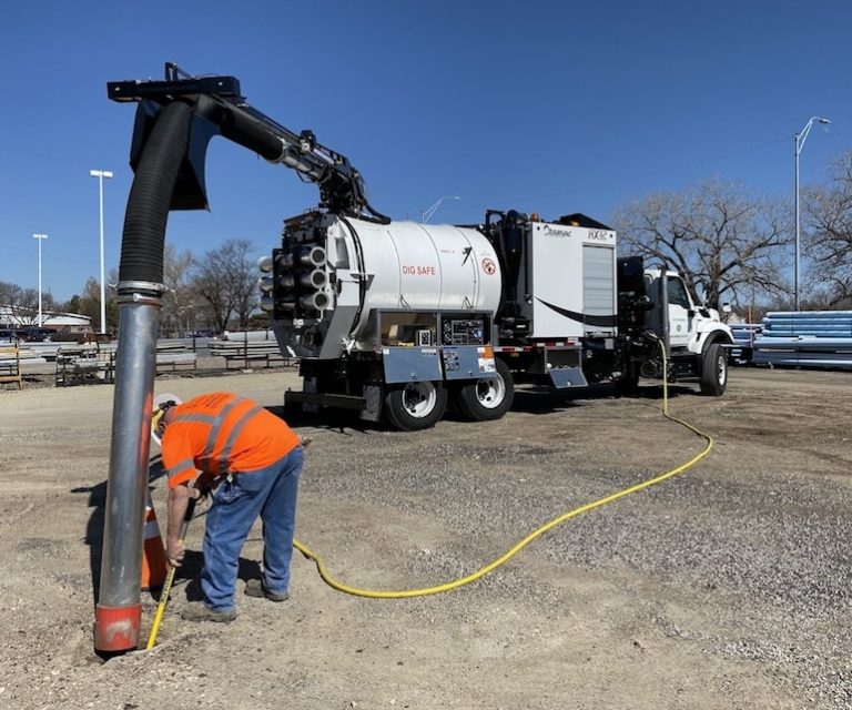 How to Choose the Right Vacuum Excavator for Your Application: Trailer ...